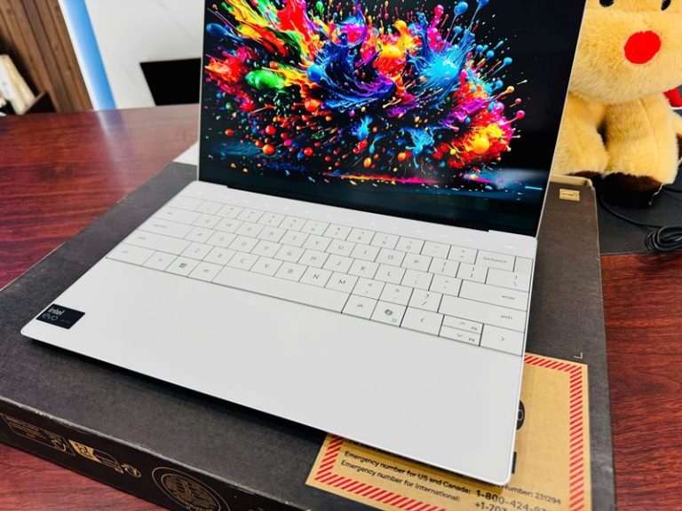 Dell XPS 13 9340 (Ultra 7 155H, 16GB, 512GB, 13.4 inch, Full HD+)